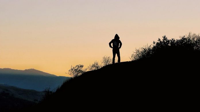 The Ultimate Beginner’s Guide When Hiking at Night