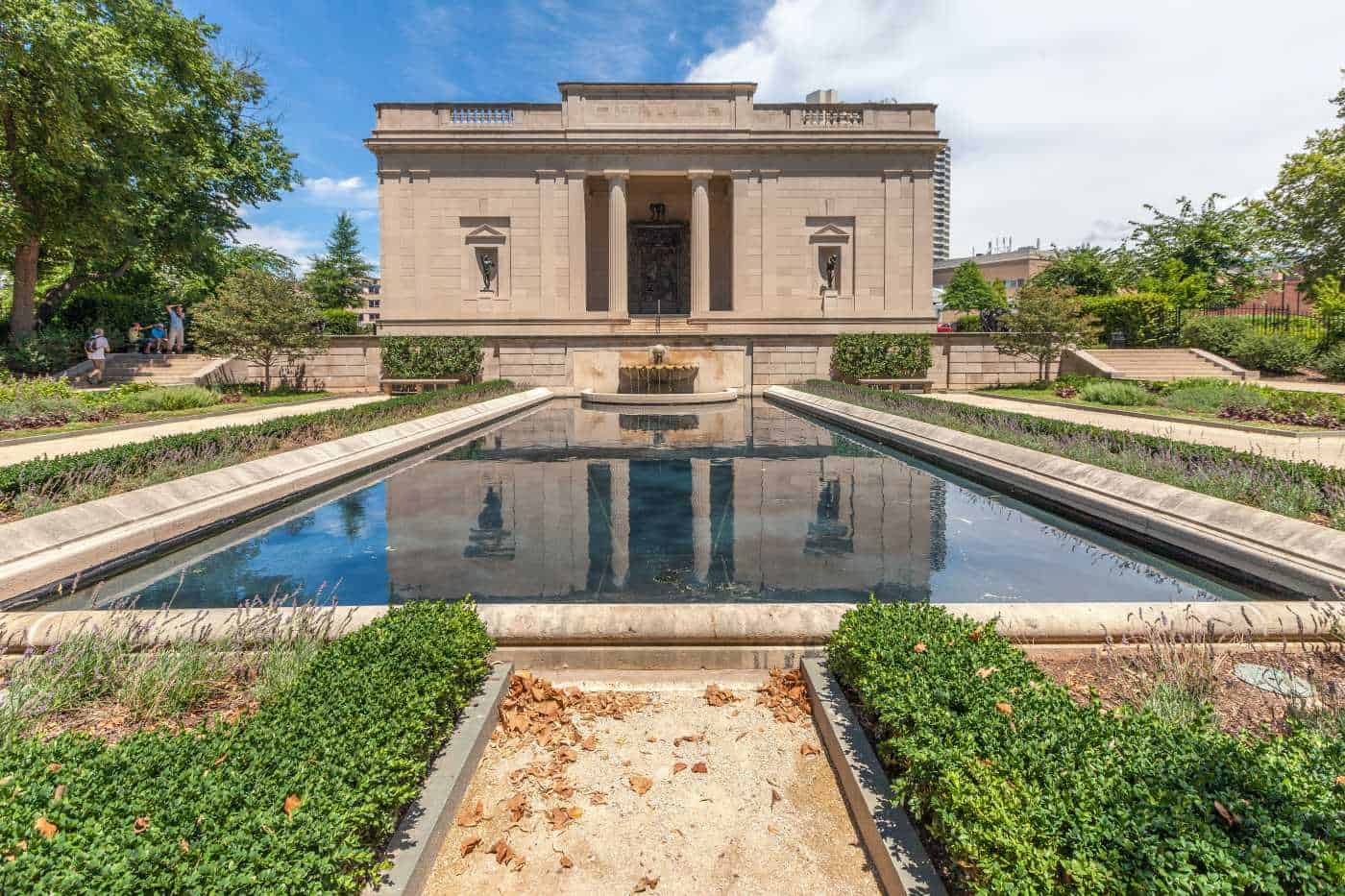 The Ultimate Itinerary for a Perfect Day in Philadelphia - Mindful ...